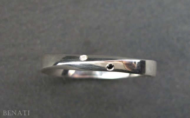 Mobius Wedding Ring, Diamond mobius Wedding Band | Benati
