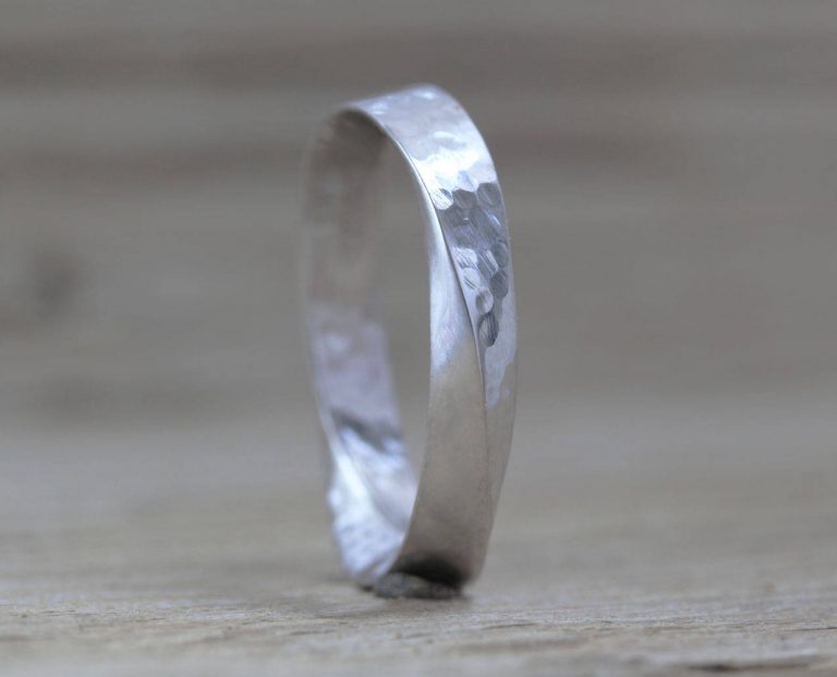 Mobius Wedding Band, Mobius Band | Benati