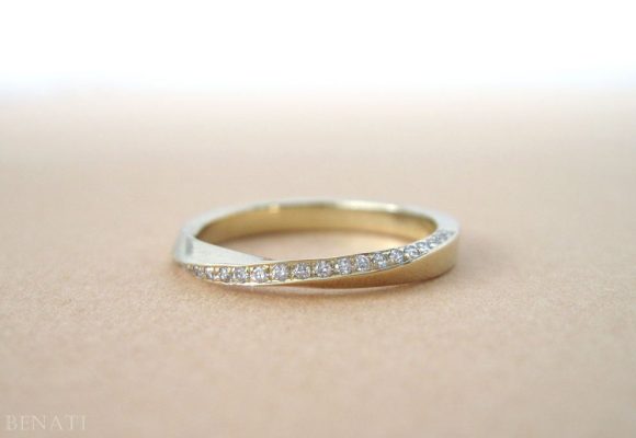 Mobius diamond ring, 3mm Diamond mobius ring | Benati