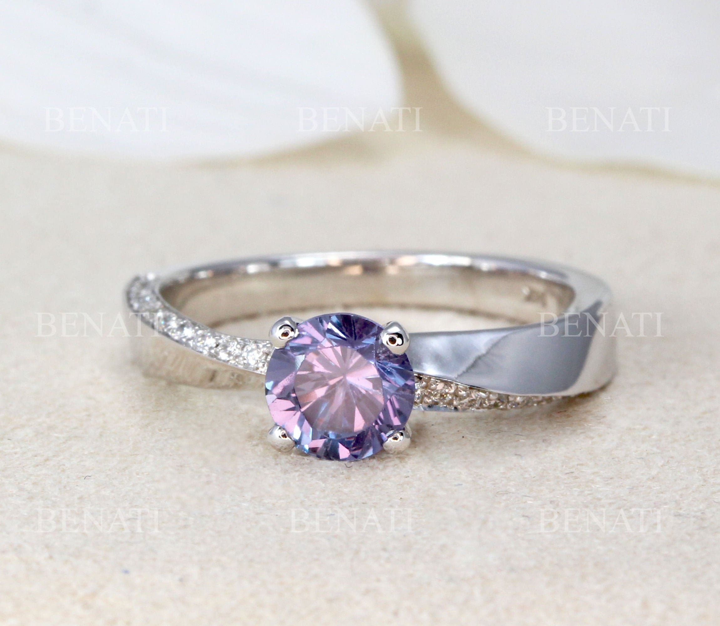 Mobius Engagement Ring, Mobius Diamond Engagement Ring | Benati