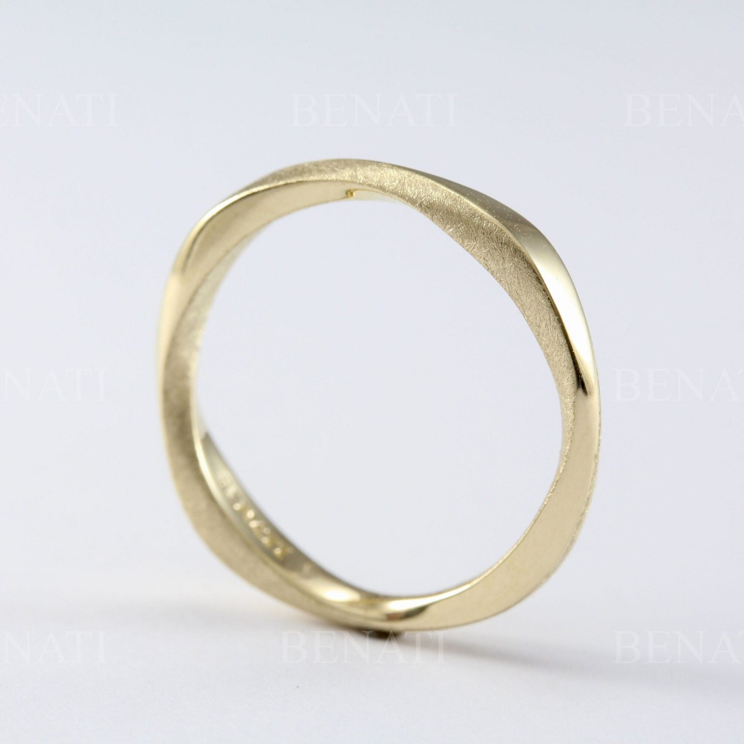 Mobius Wedding Band, Rose Gold Mobius Ring | Benati